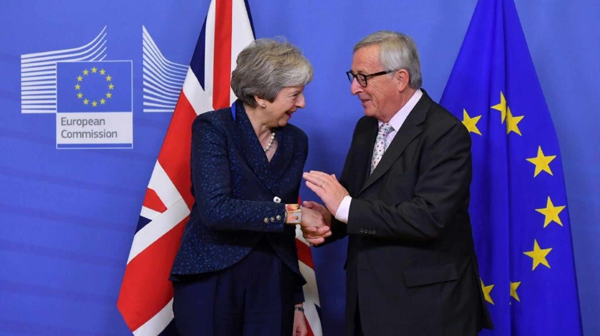 Brexit: les 27 approuvent l'accord de divorce avec le Royaume-Uni ...