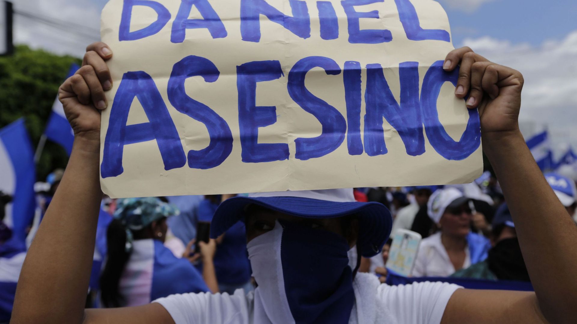 Nicaragua: les étudiants comme la Belge Amaya Coppens, fers de lance de ...