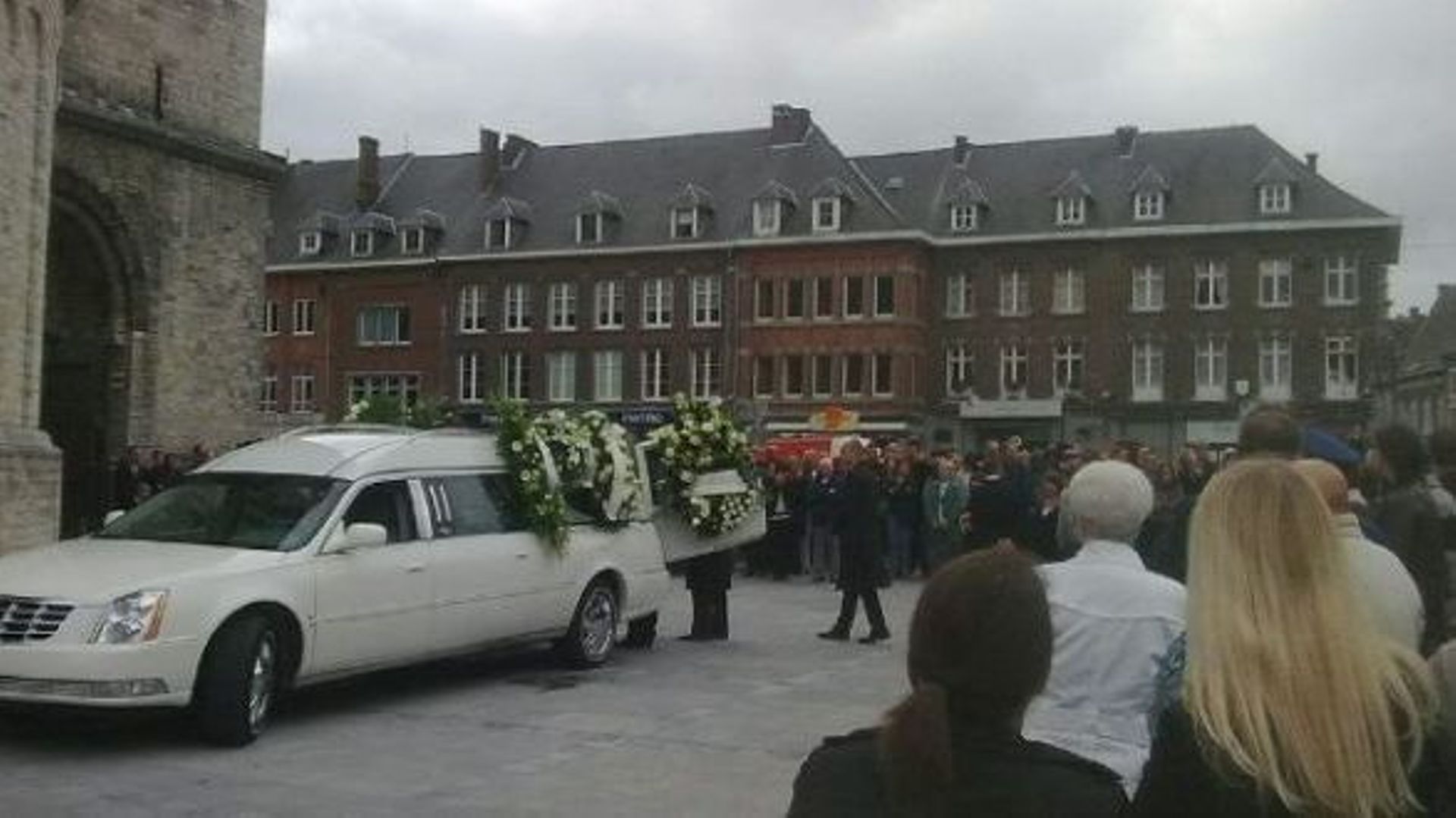 Beaucoup de monde aux funérailles de Xavier Baligant - RTBF Actus