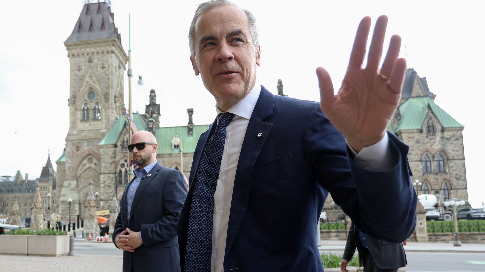 Canada : donné vainqueur des législatives, le libéral Mark Carney s’en prend aux Etats-Unis ...