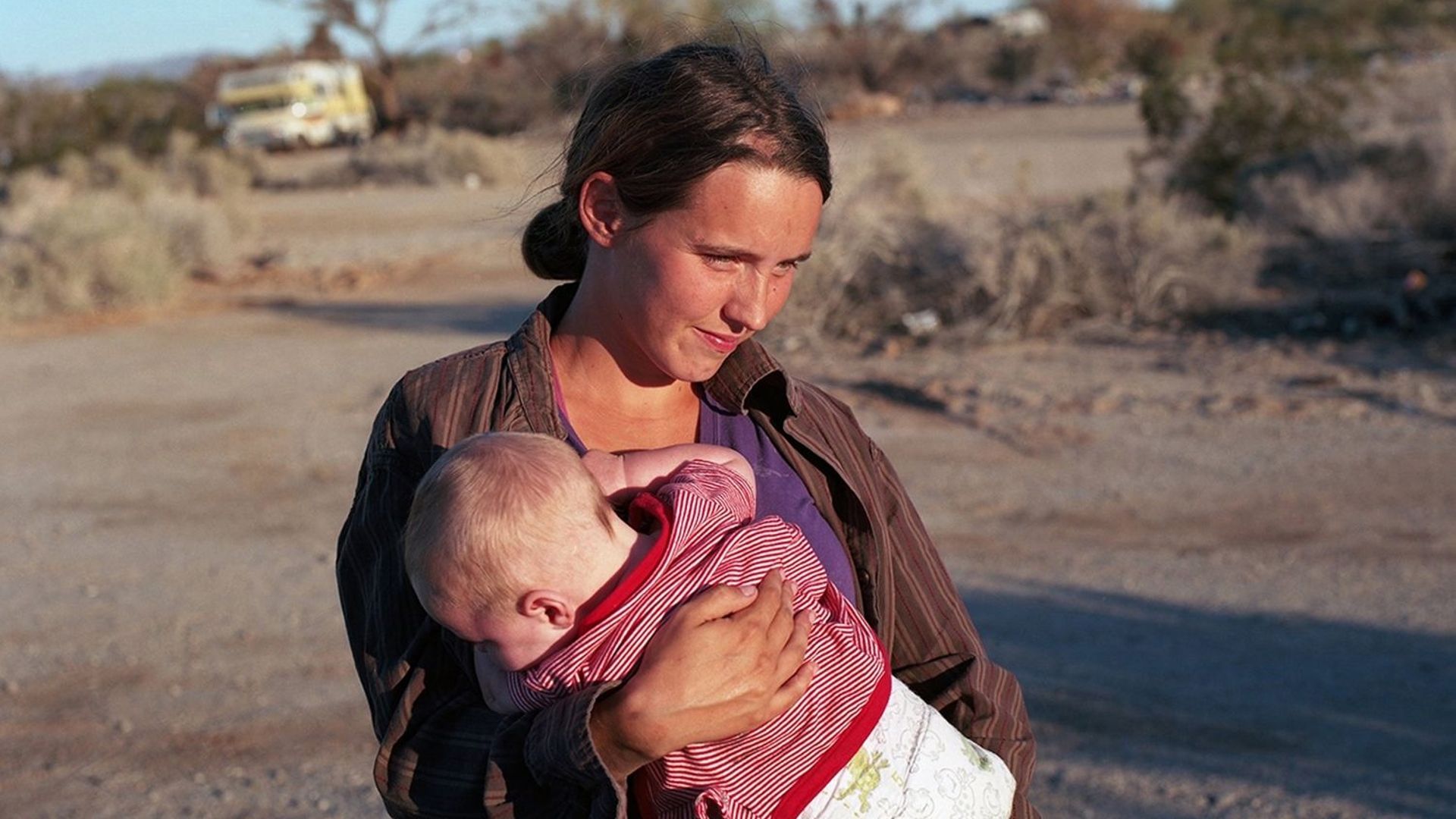 Outremonde de Laura Henno, un reportage photo au sein du campement Slab ...