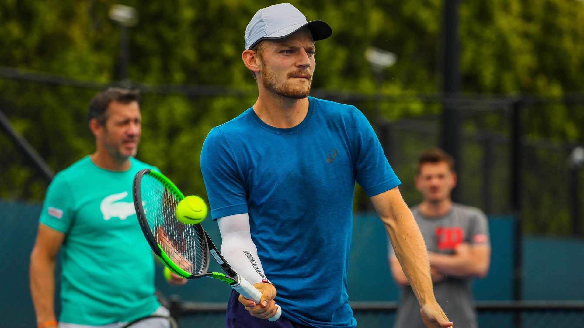 Van Cleemput s'affiche auprès d'Halep... 24 heures après s'être séparé ...