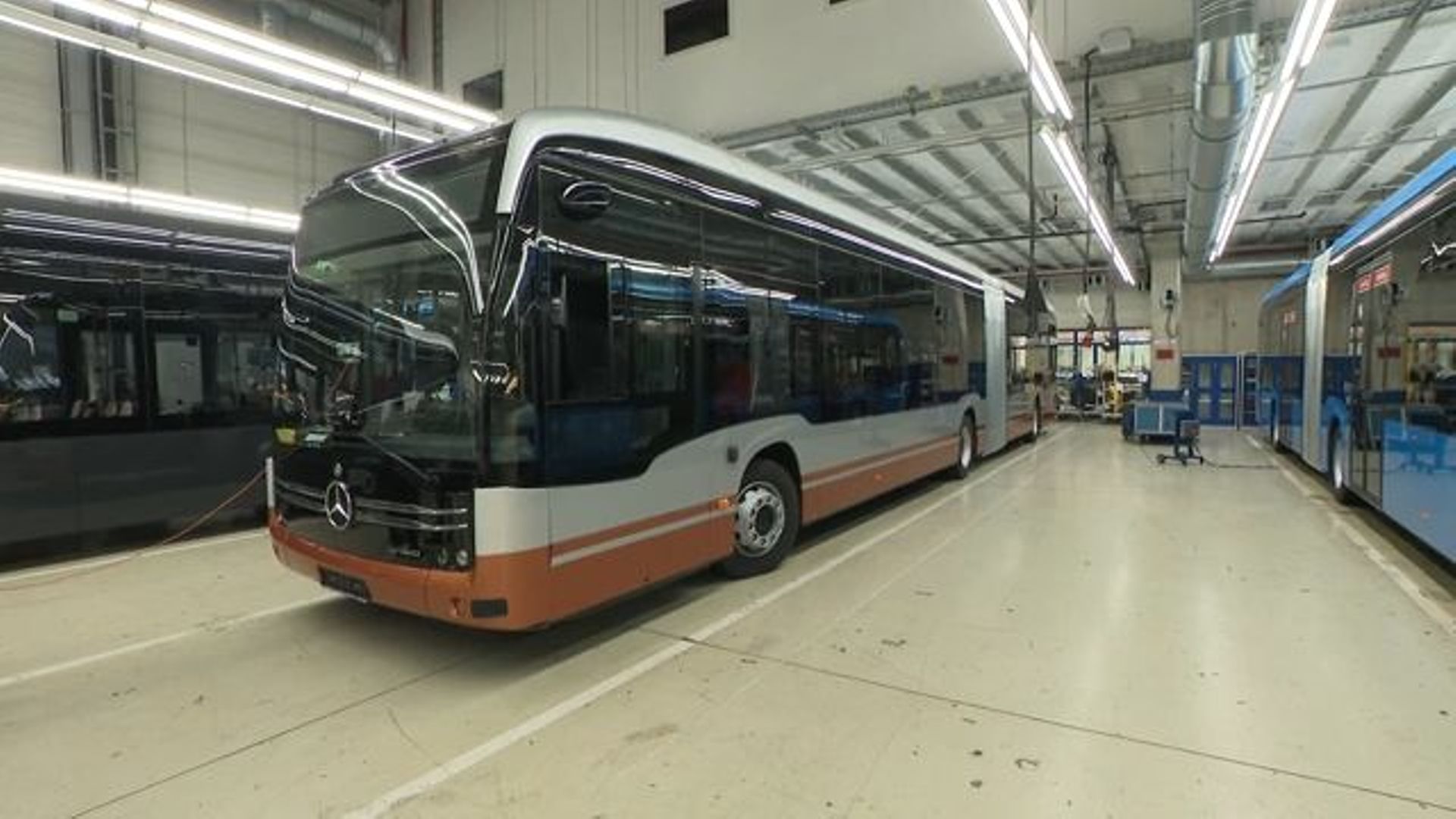 Les nouveaux bus électriques de la STIB débarquent dans quelques jours ...