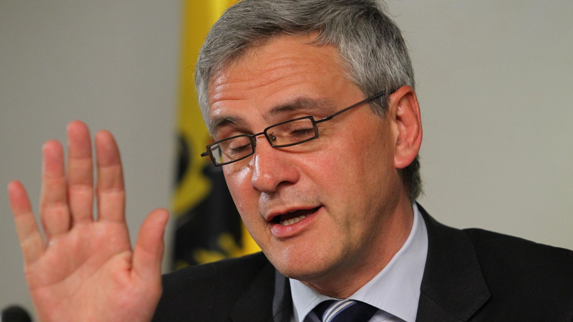 Bruxelles: Kris Peeters a réussi à fâcher tout le monde - RTBF Actus