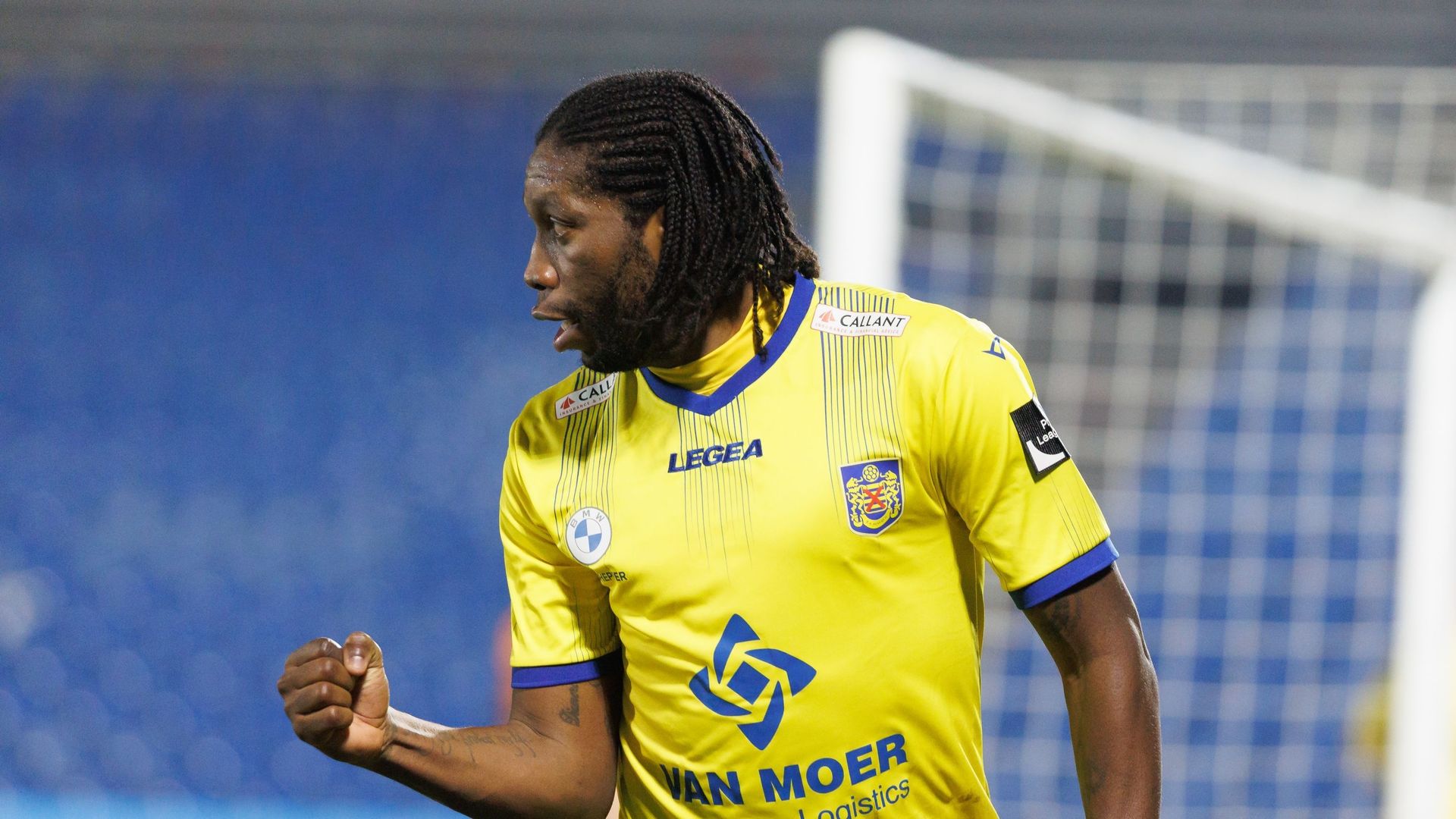 Dieumerci Mbokani met un terme à sa carrière à 39 ans - RTBF Actus