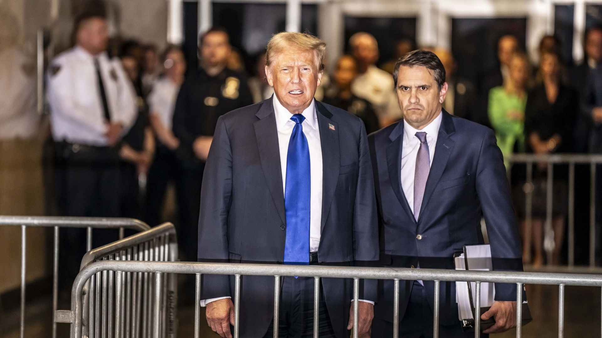 USA : Donald Trump coupable des 34 chefs d’accusation, revivez minute ...