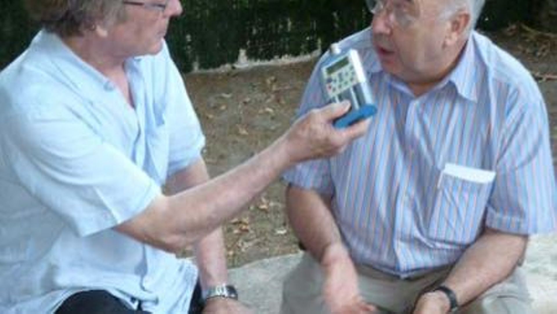 M. Braconnier et E. Lansman fêtent leurs 20 ans aux Doms - RTBF Actus