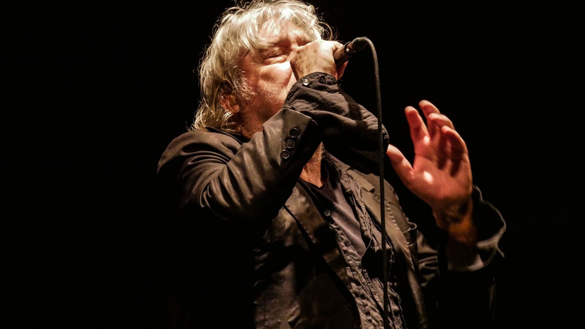 Arno en showcase exclusif : les images - rtbf.be