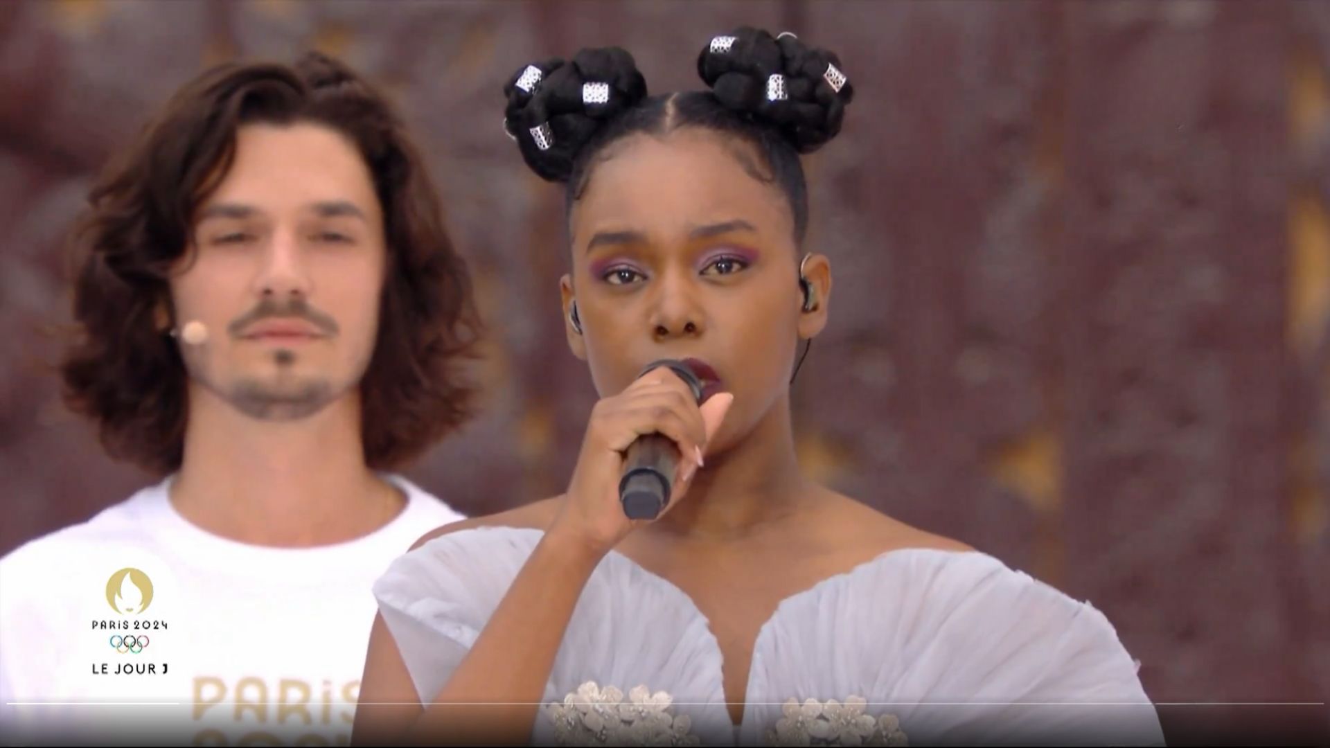 Maysha, finaliste de la saison 10 de The Voice Belgique, illumine la ...