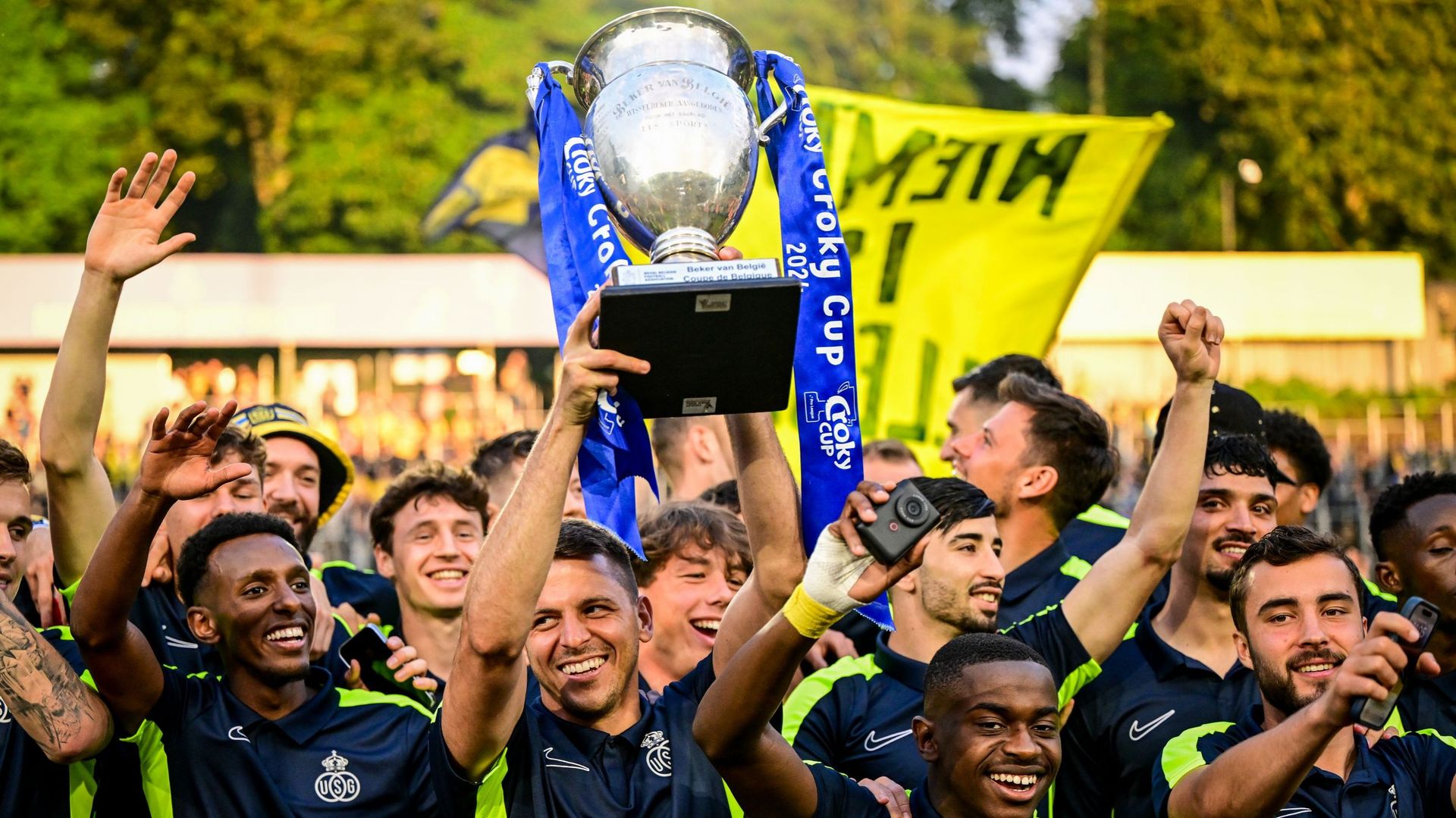 Le RSCA Women remporte le choc contre OH Louvain et prend la tête du ...