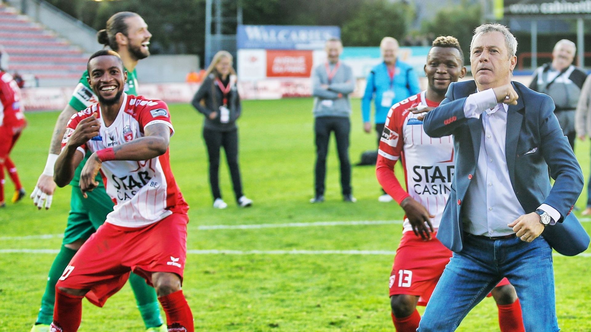 Mouscron, les secrets de la réussite - RTBF Actus