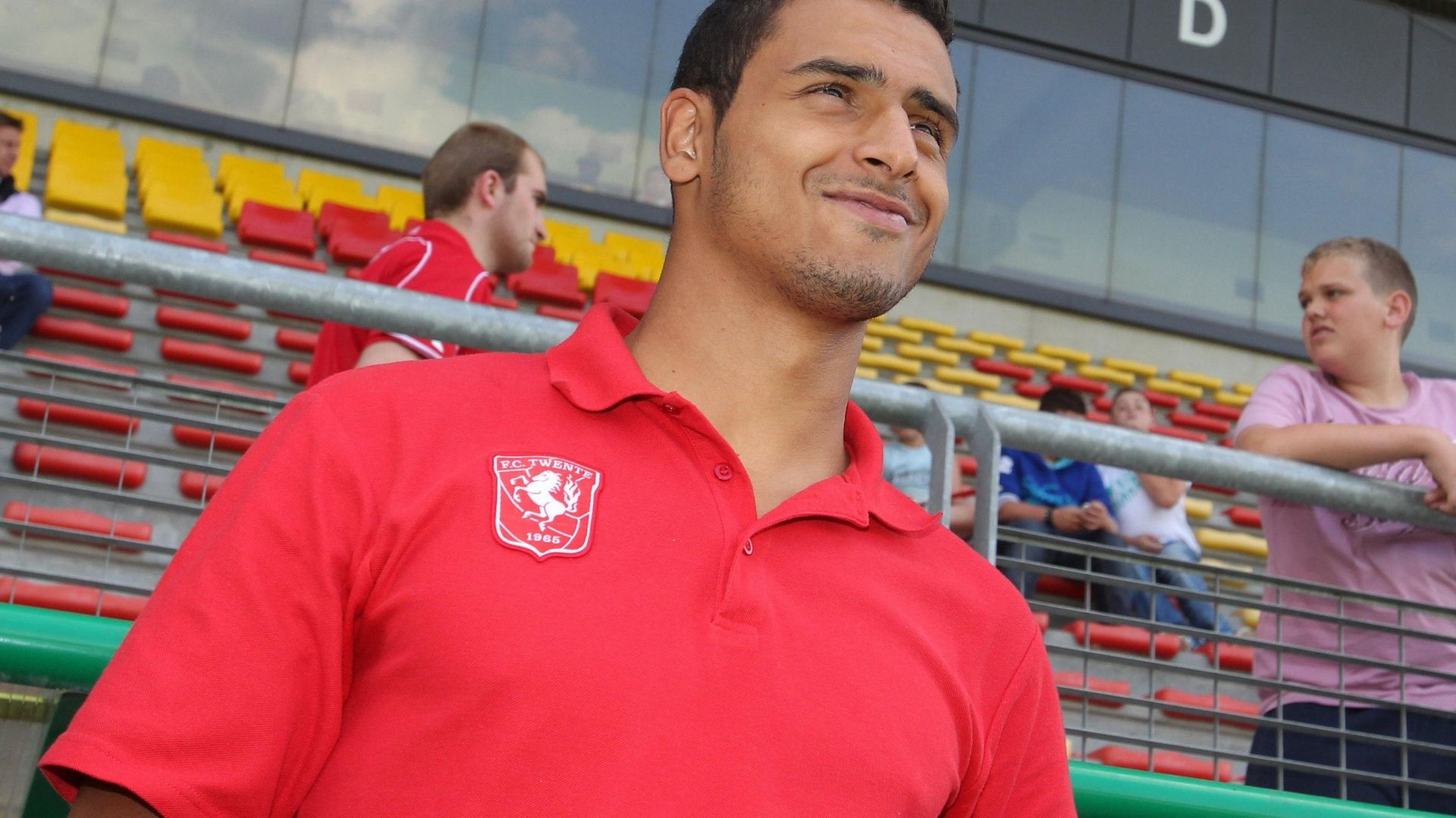 Chadli a regouté au terrain, Cavanda a joué tout le match - RTBF Actus