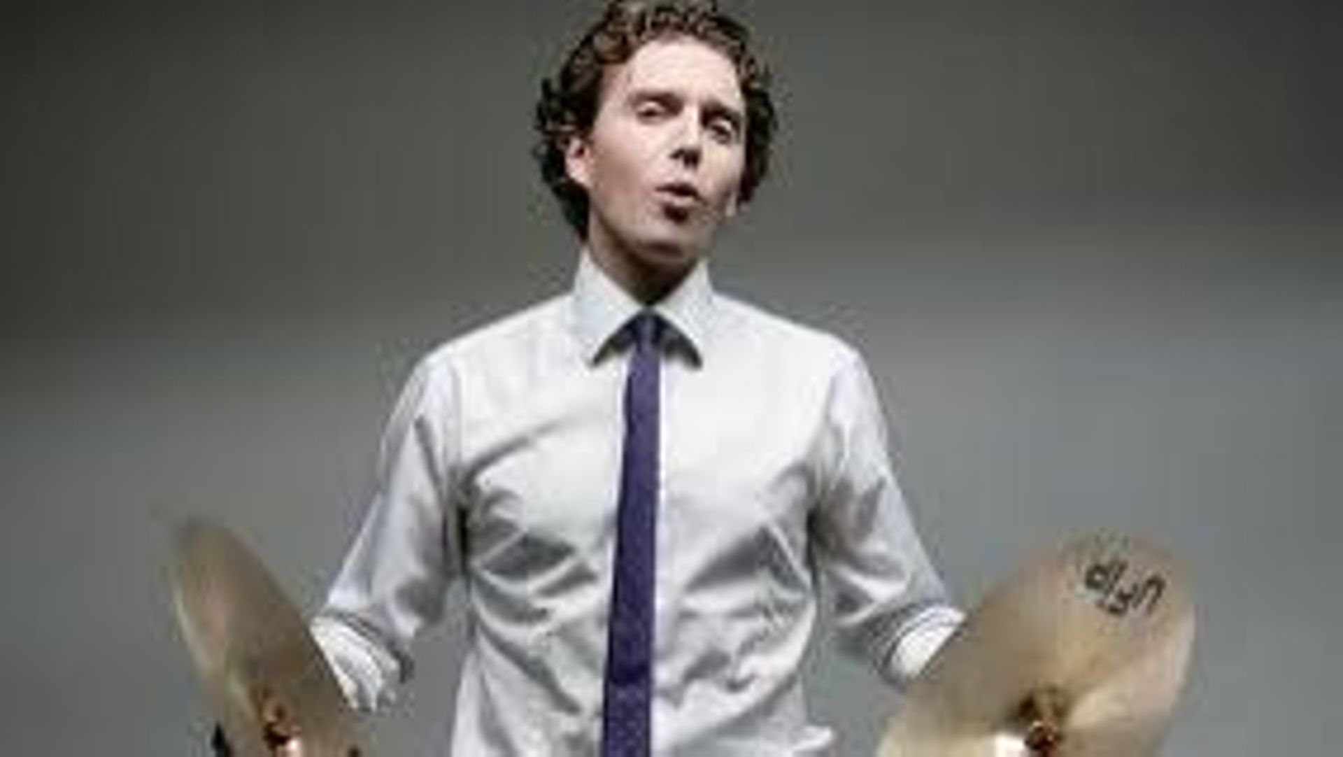 Alex Vizorek : Retour vers le futur ! - RTBF Actus