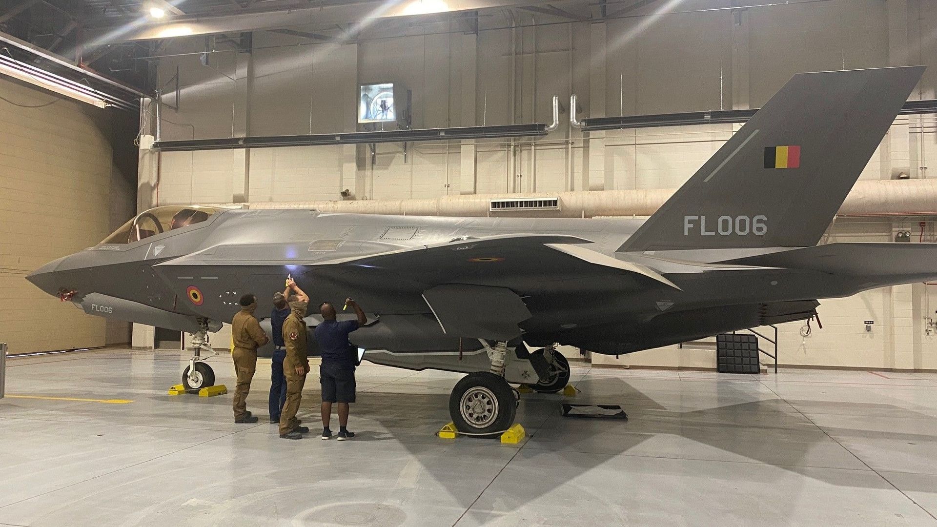 Le nouvel avion de chasse F-35 : 'un bijou technologique', reportage en ...