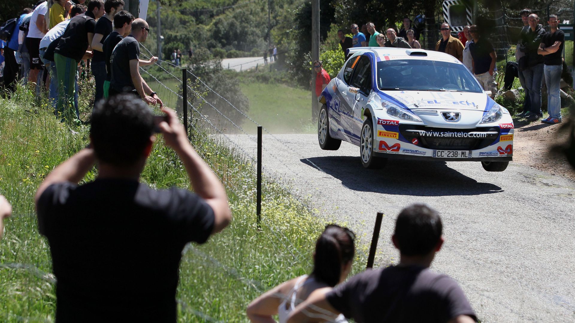 Décès de Gareth Roberts au Rallye de Sicile - RTBF Actus