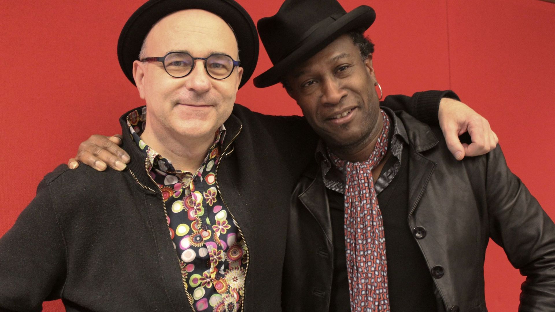 Le nouvel album 'Salone' de Bai Kamara Jr. en acoustique dans une ...