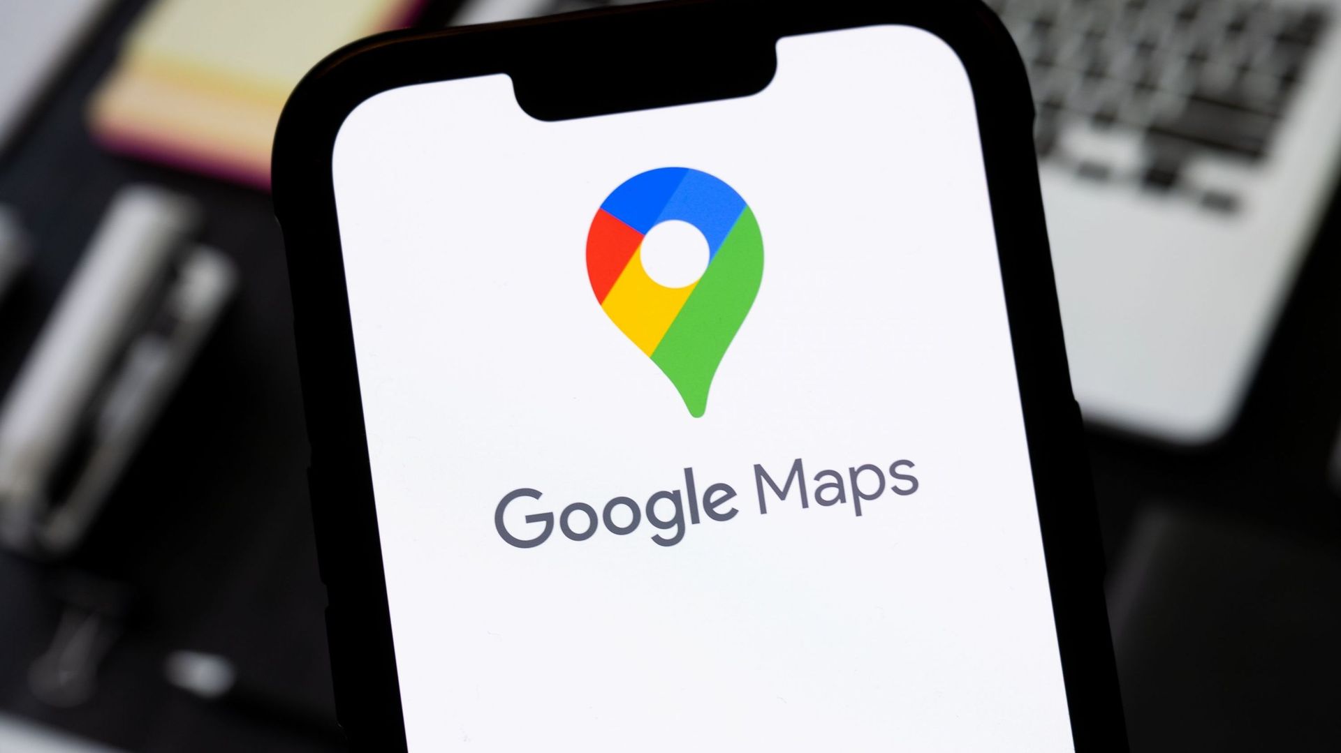 iOS 18.4 : comment remplacer Apple Maps par Google Maps ou Waze sur iOS ? - RTBF Actus