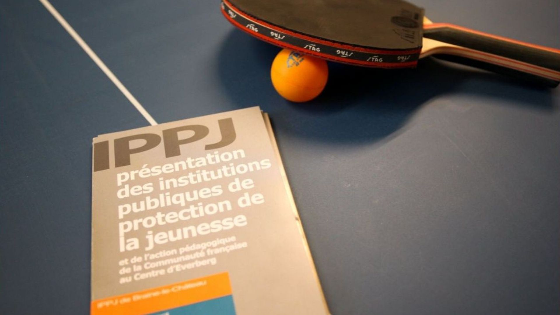Visite ministérielle à l'IPPJ de Jumet - RTBF Actus