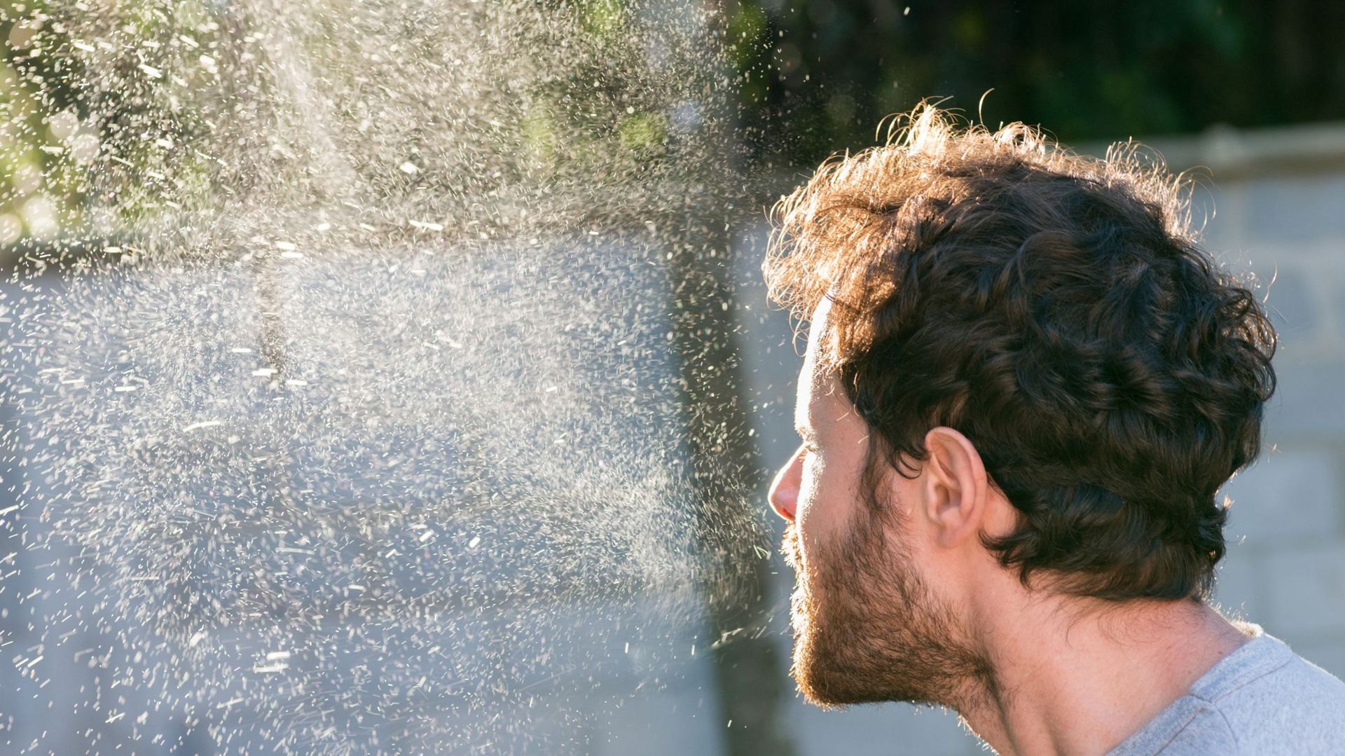 Pourquoi Certaines Personnes éternuent Elles Plus Fort Que D Autres