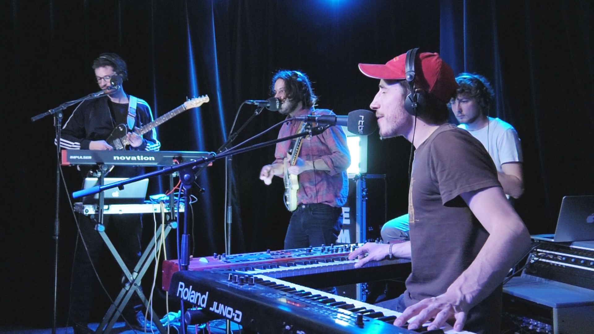 Wuman en interview et session live - RTBF Actus