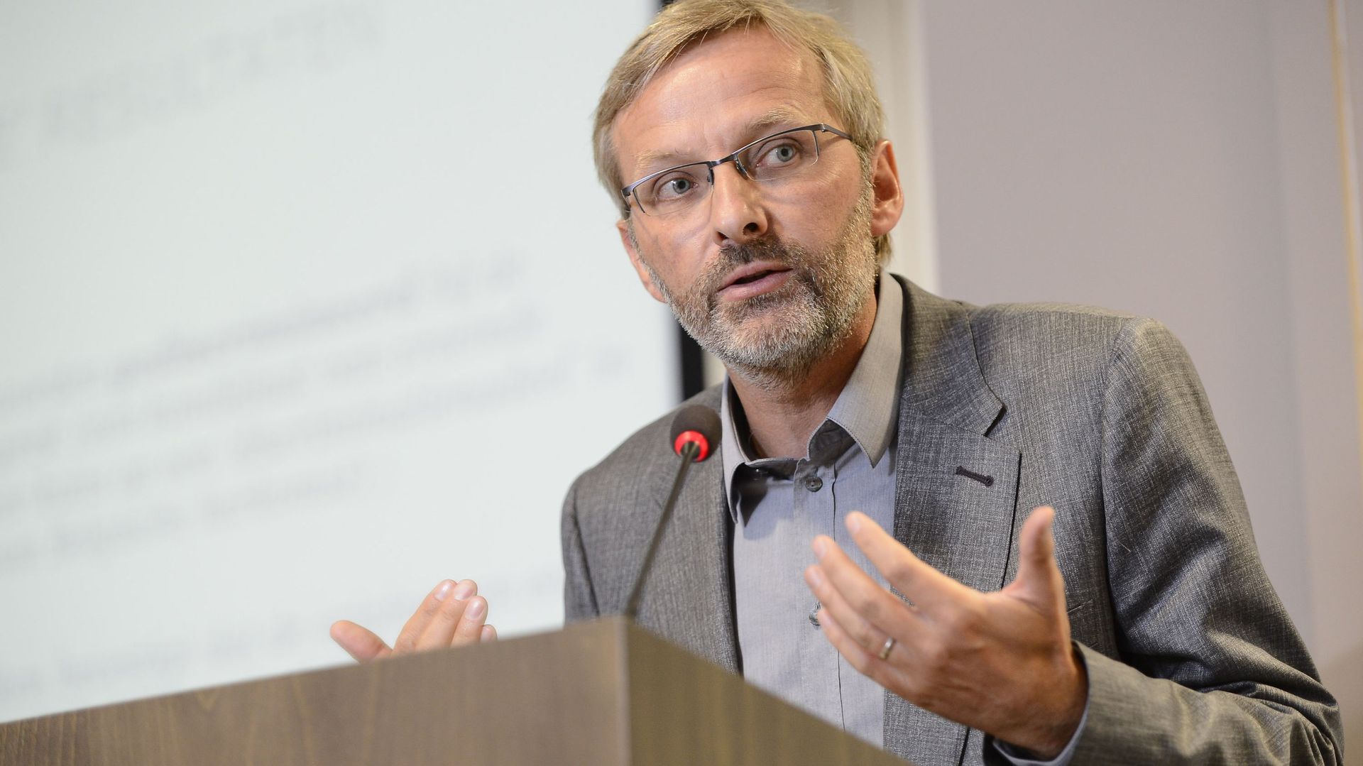 Antisémitisme: 'le PS doit sortir de son mutisme' pour Edouard ...
