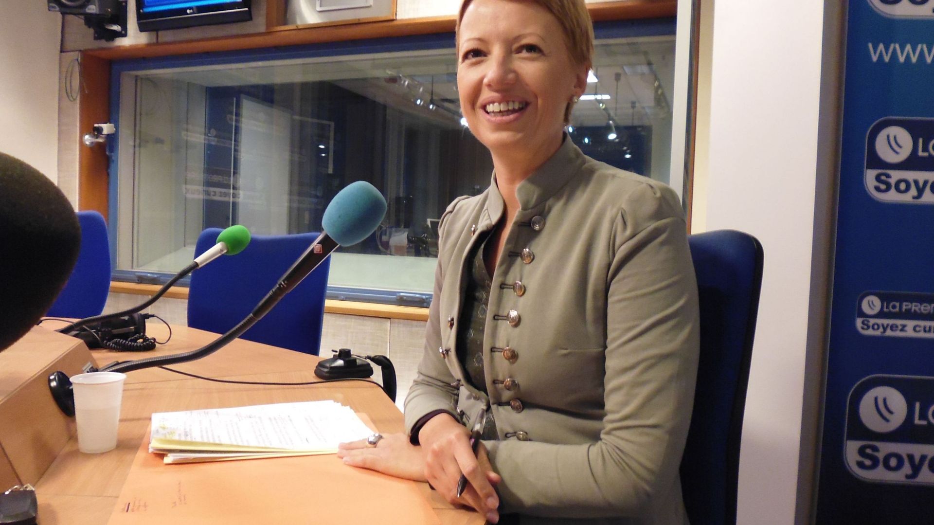 Catherine Fonck (cdH): "Il faut supprimer les vols de nuit" - rtbf.be