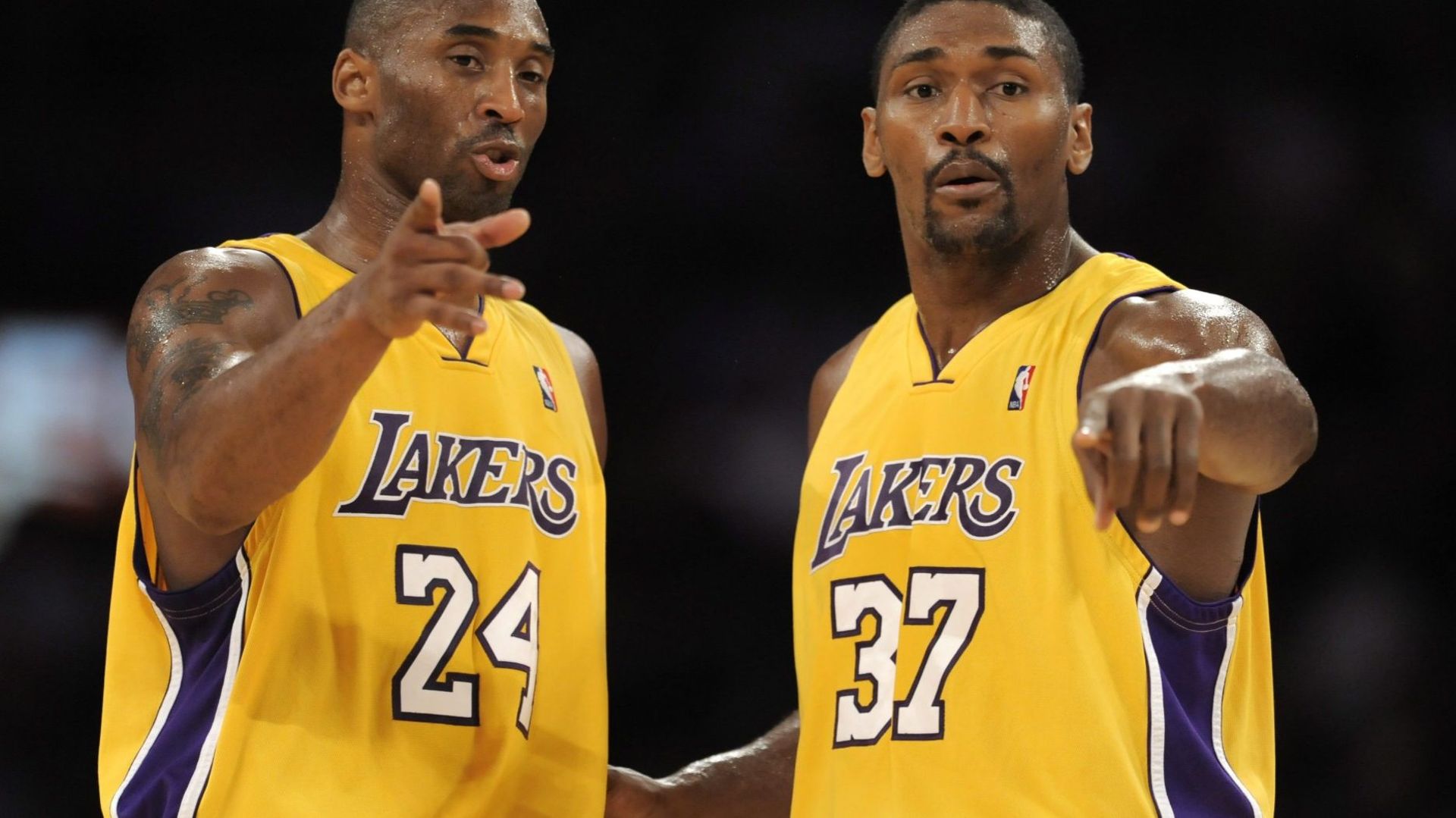 La passe de 10 pour les Lakers de Mbenga - RTBF Actus