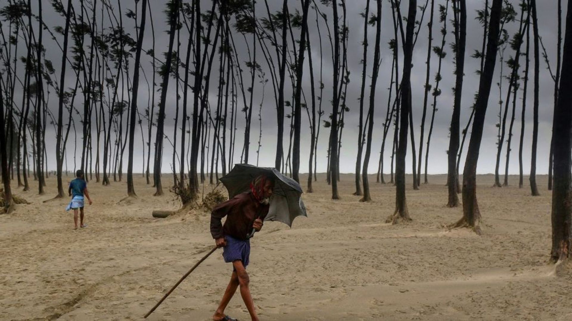 Bangladesh: 450 000 évacuations face au cyclone Mora - RTBF Actus
