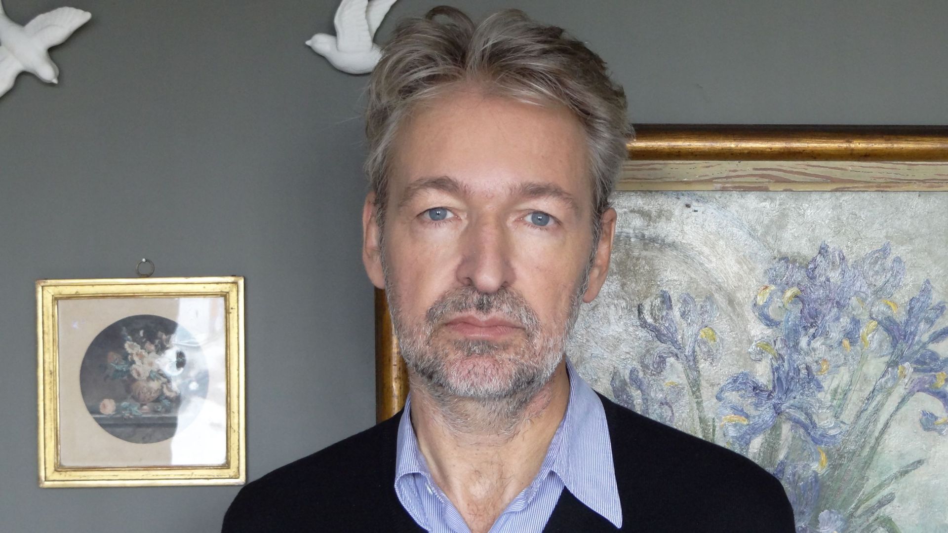 Livr(é)s à domicile avec Eric Reinhardt - RTBF Actus