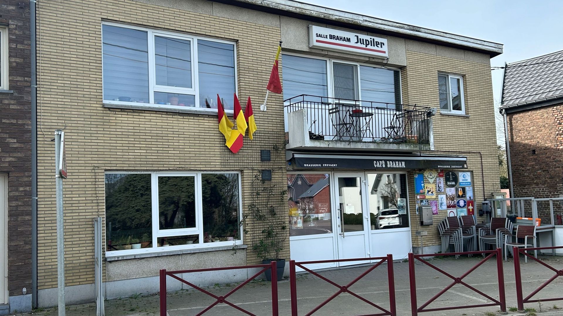 Un nouvel album de Tchantchès en wallon par François Walthéry - RTBF Actus