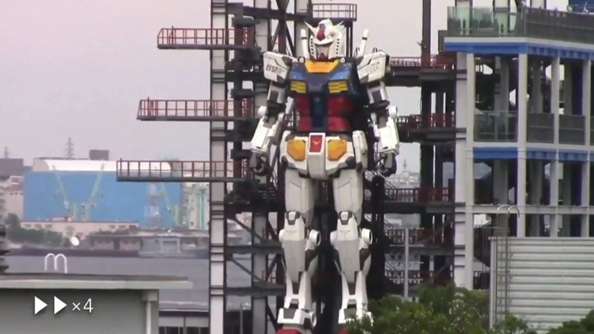 Le plus grand robot humanoïde est en train de prendre vie au Japon ...