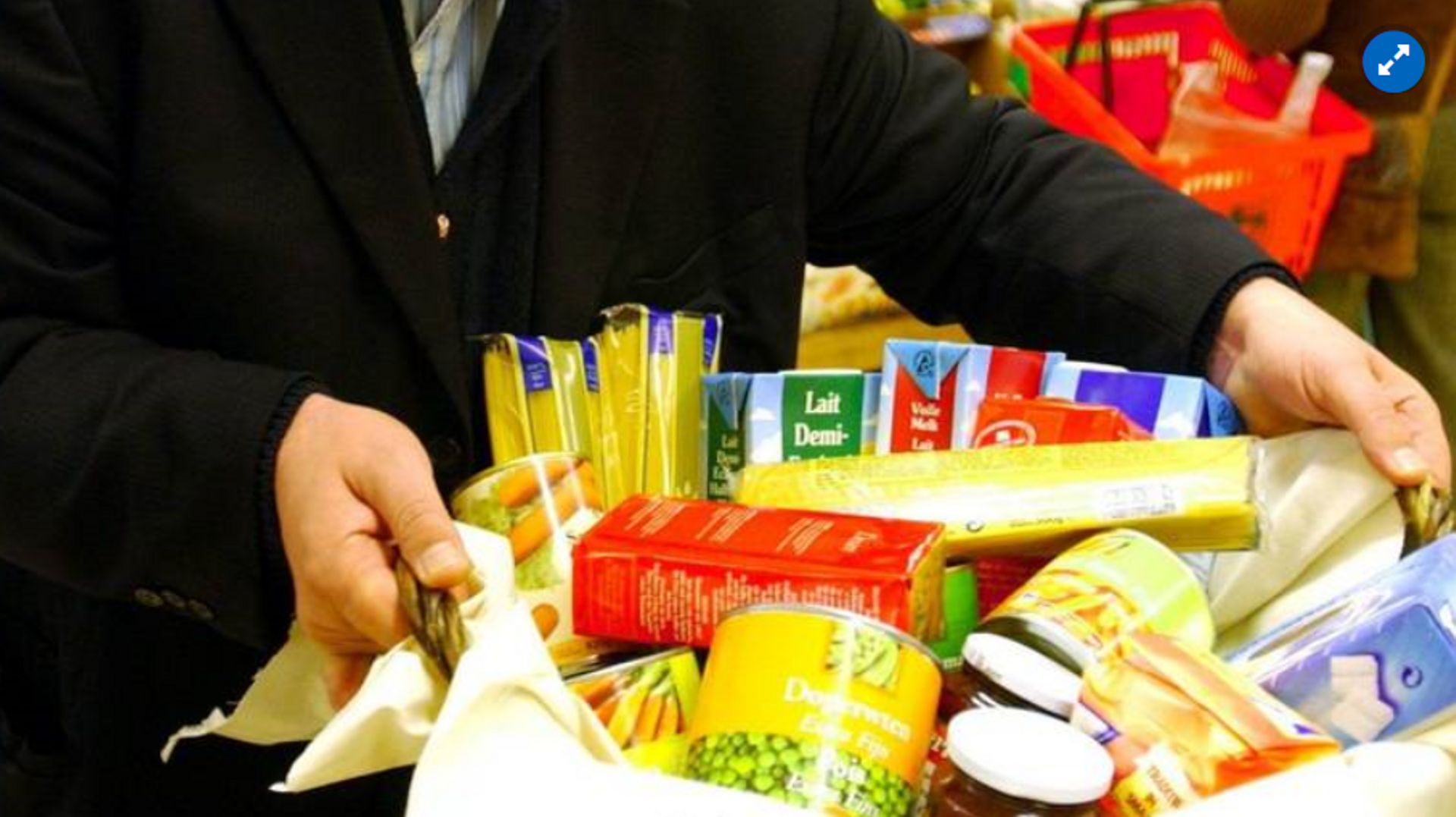 Des colis alimentaires qui se vendent comme des petits pains à ...