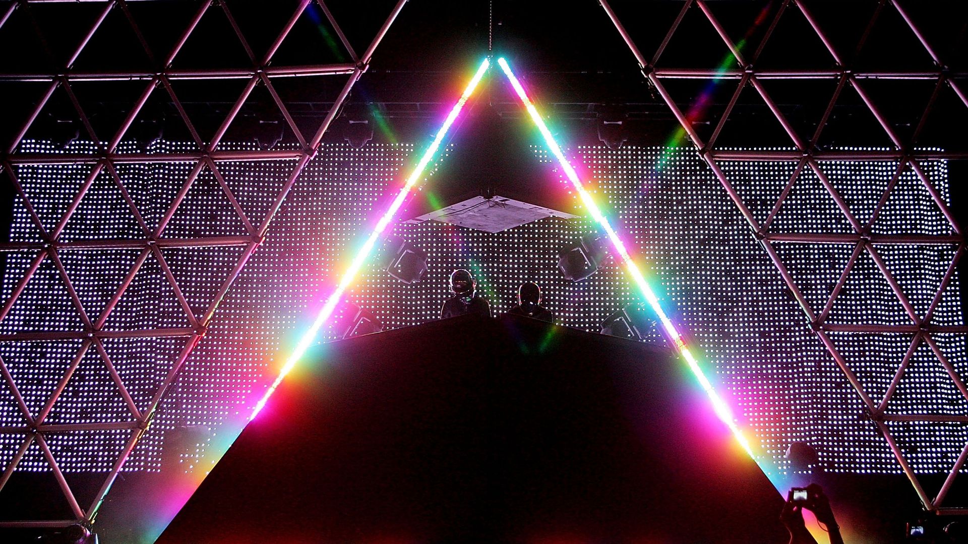 Daft Punk : Regardez un concert de 2007 de la mythique tournée Alive ...