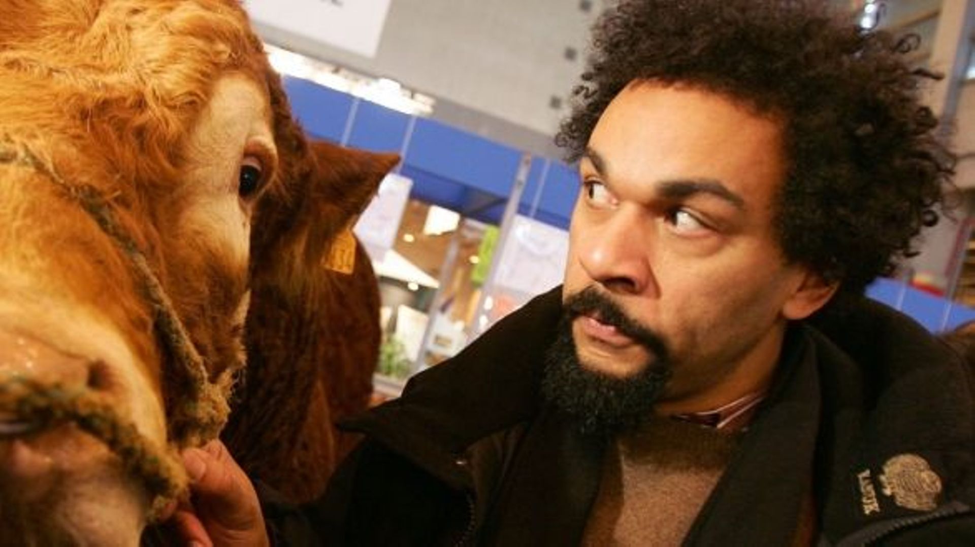 Dieudonné 'candidat antisioniste' aux européennes - RTBF Actus