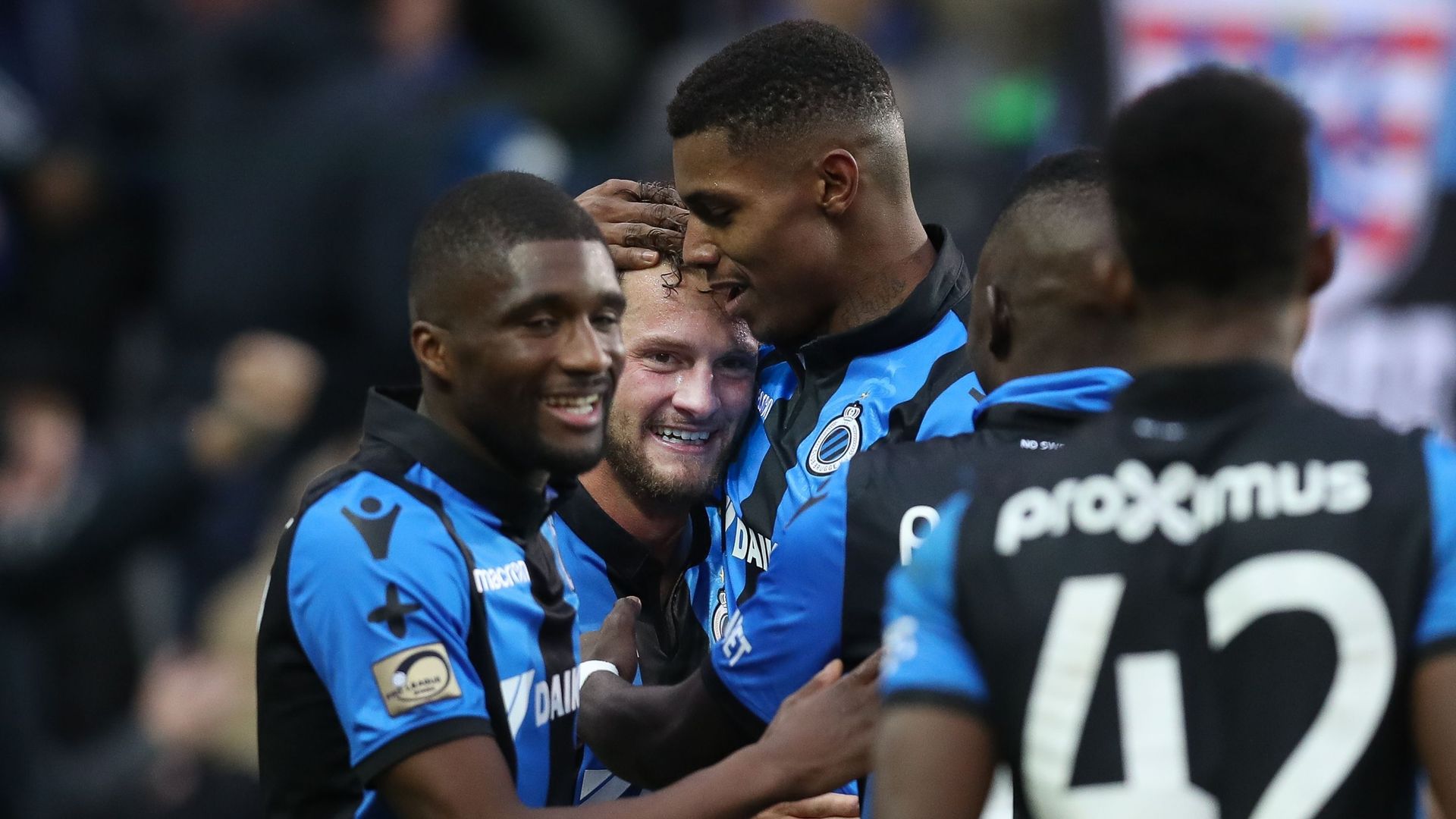 Le FC Bruges fait voler la défense anversoise en éclats - rtbf.be