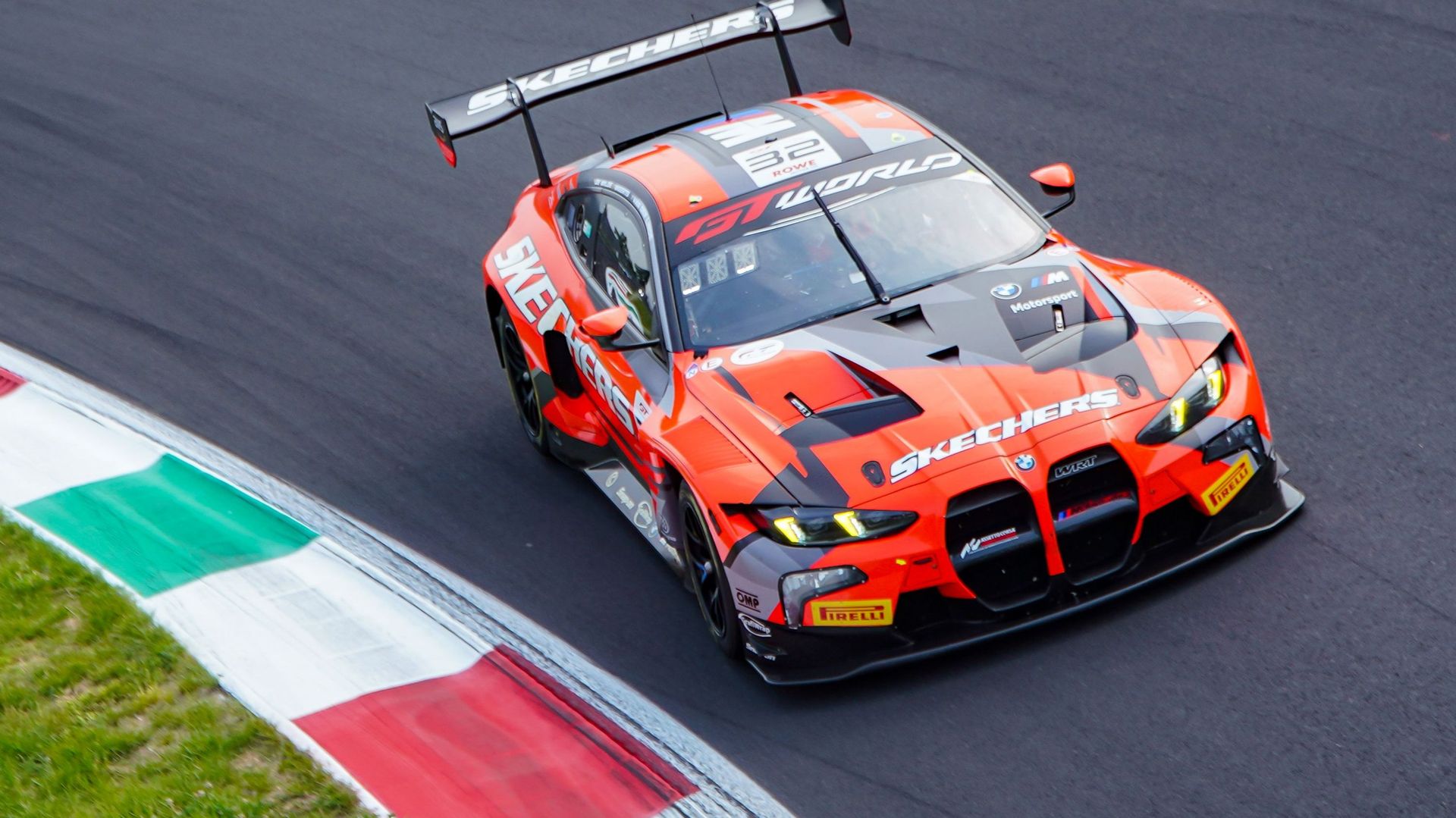 Charles Weerts et WRT remportent les 1000 km de Suzuka devant Laurens Vanthoor - RTBF Actus