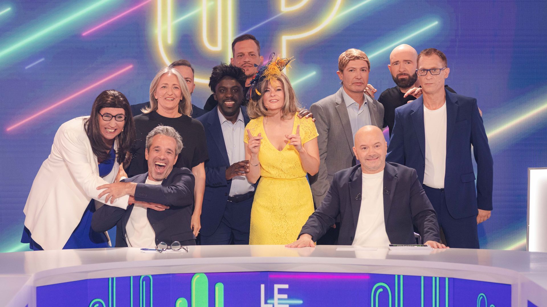 Saraayrobles video gorgeous face, curvy body, and amazing