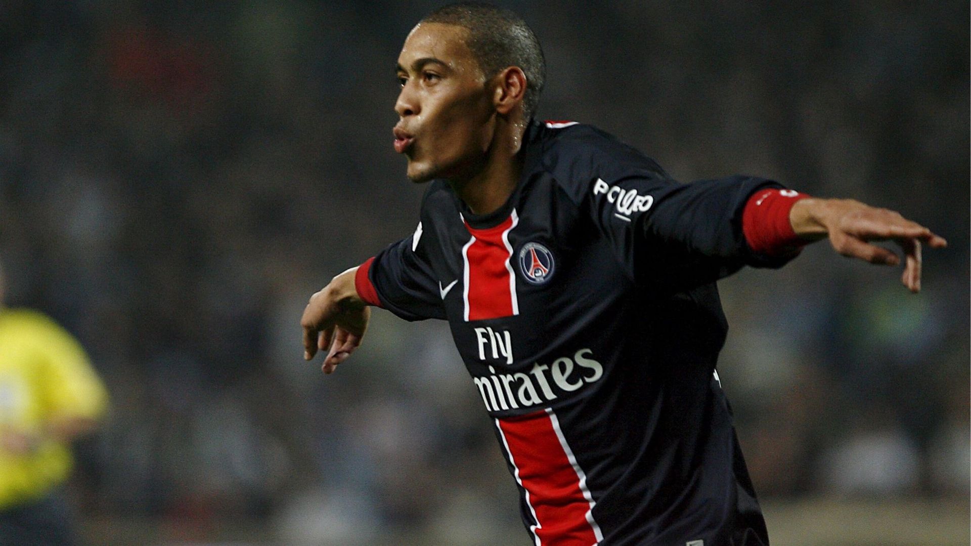 Le Paris SG provisoirement sur le podium - RTBF Actus