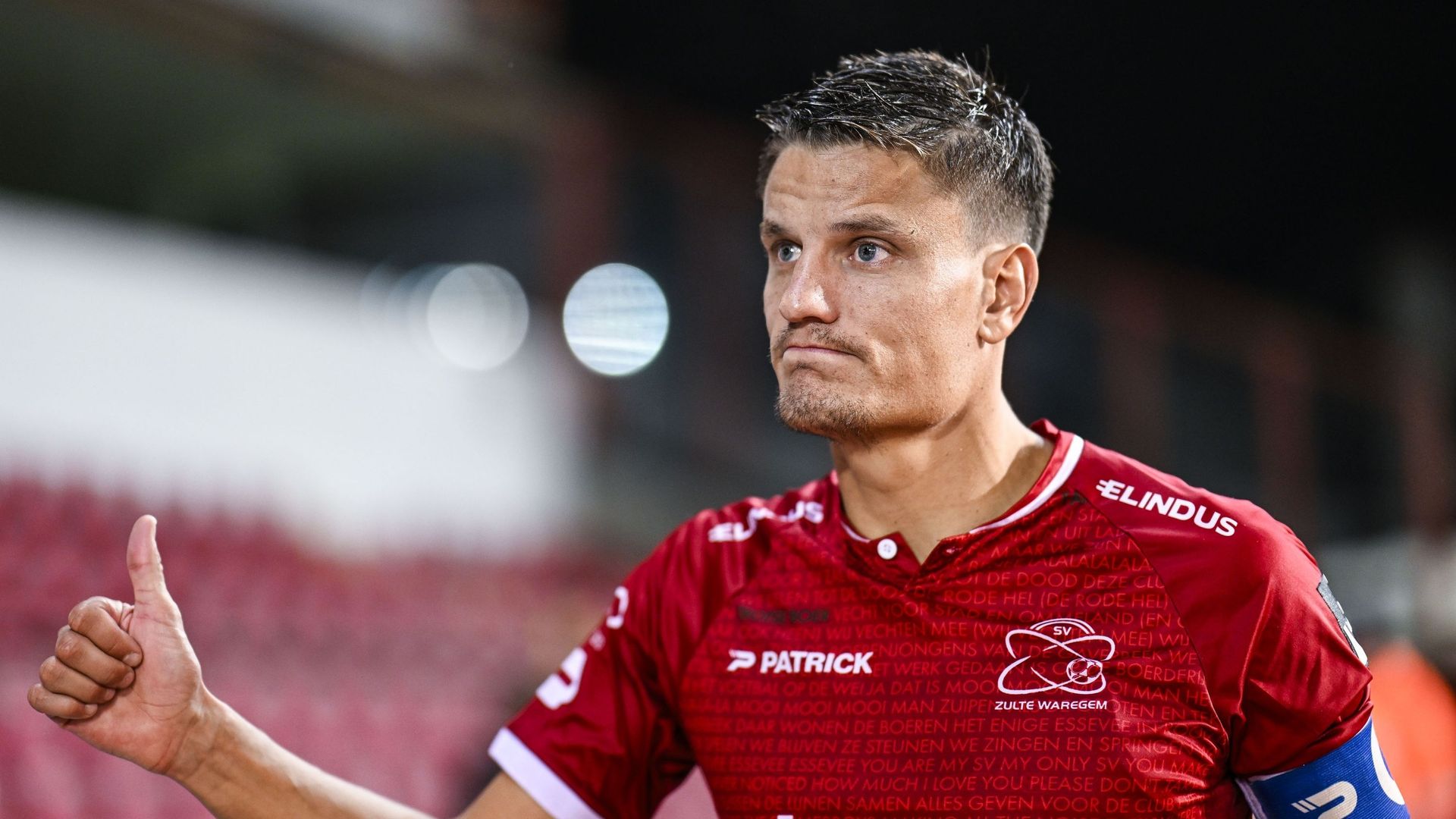'Cela m’a profondément touché' : Jelle Vossen revient sur l’hommage ...