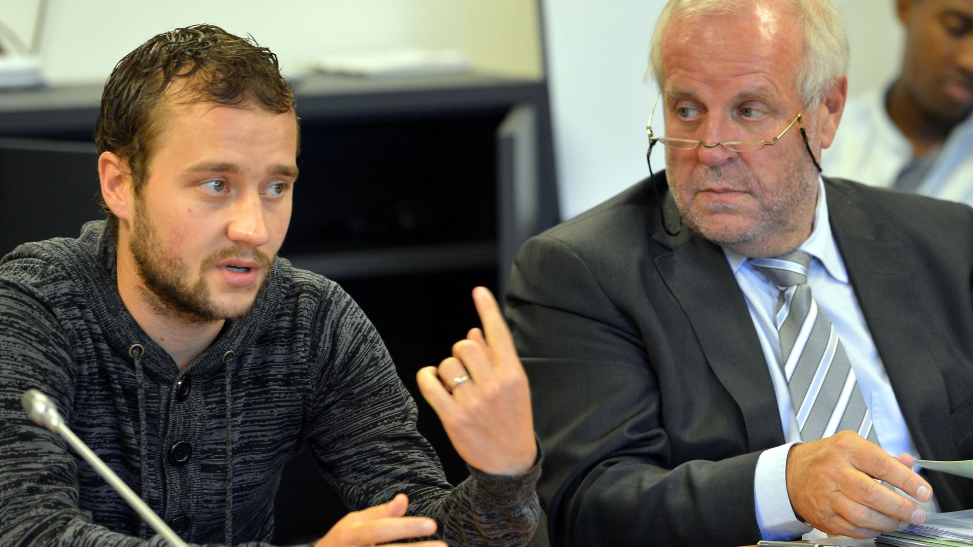 Jonathan Blondel, suspendu 5 matches, va en appel - RTBF Actus