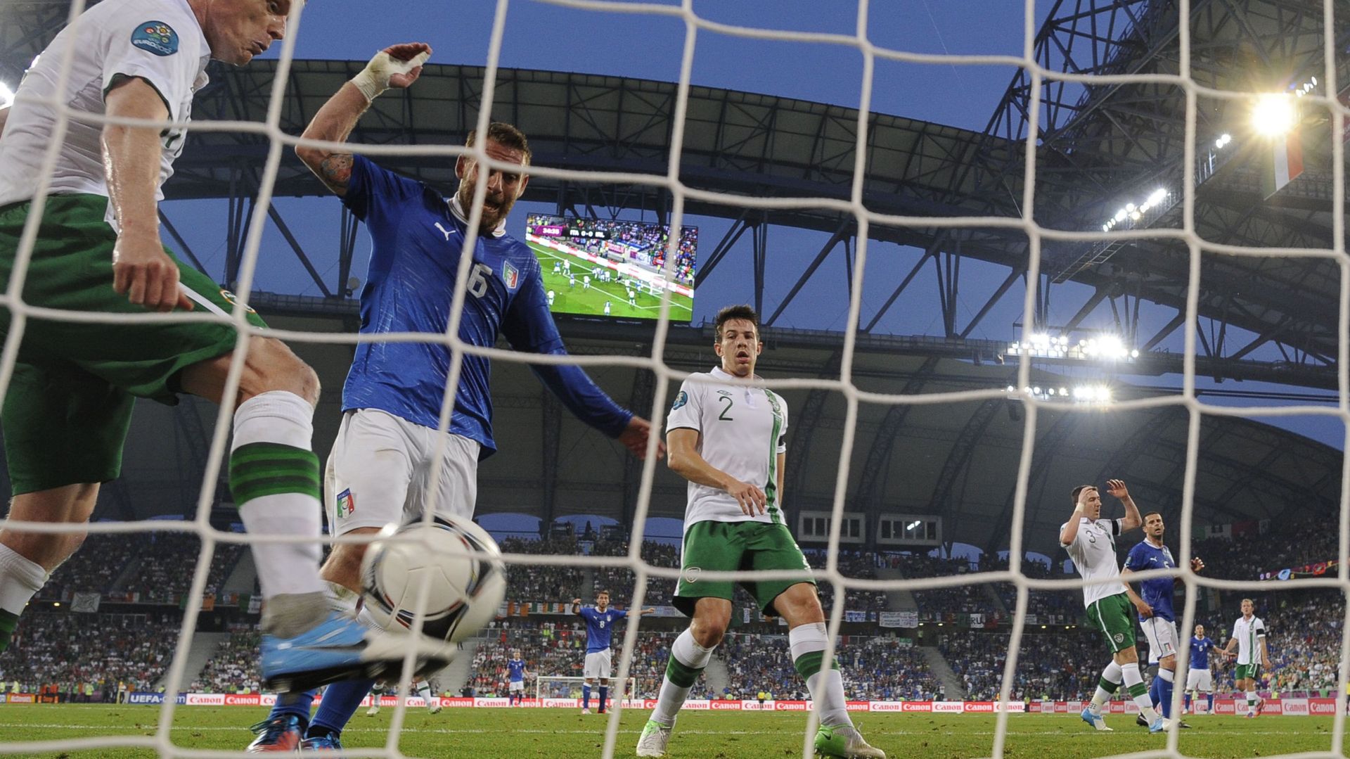 Le but italien 'validé grâce à Platini' - RTBF Actus