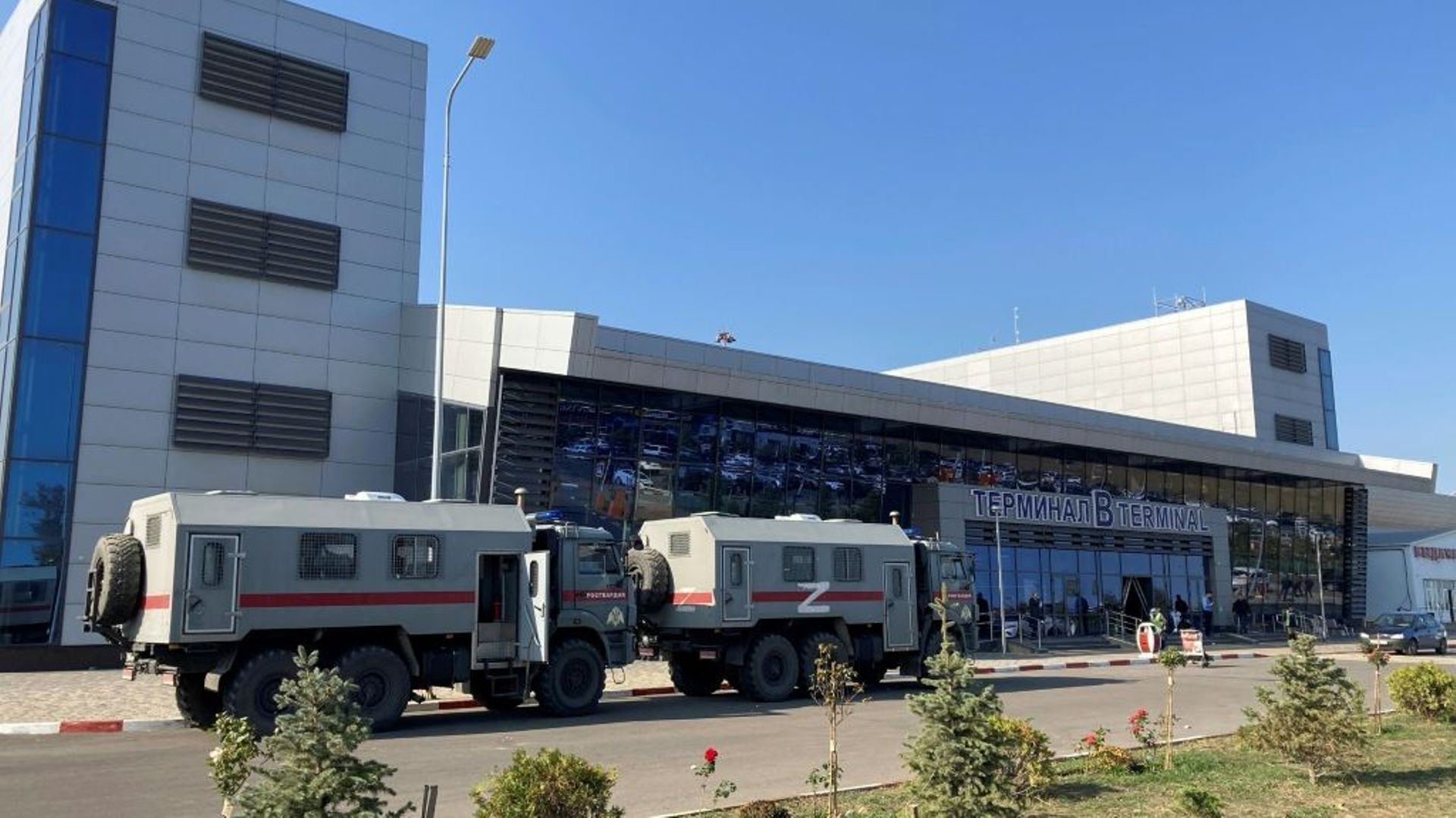 Russie : attaque meurtrière contre une synagogue et des églises au ...