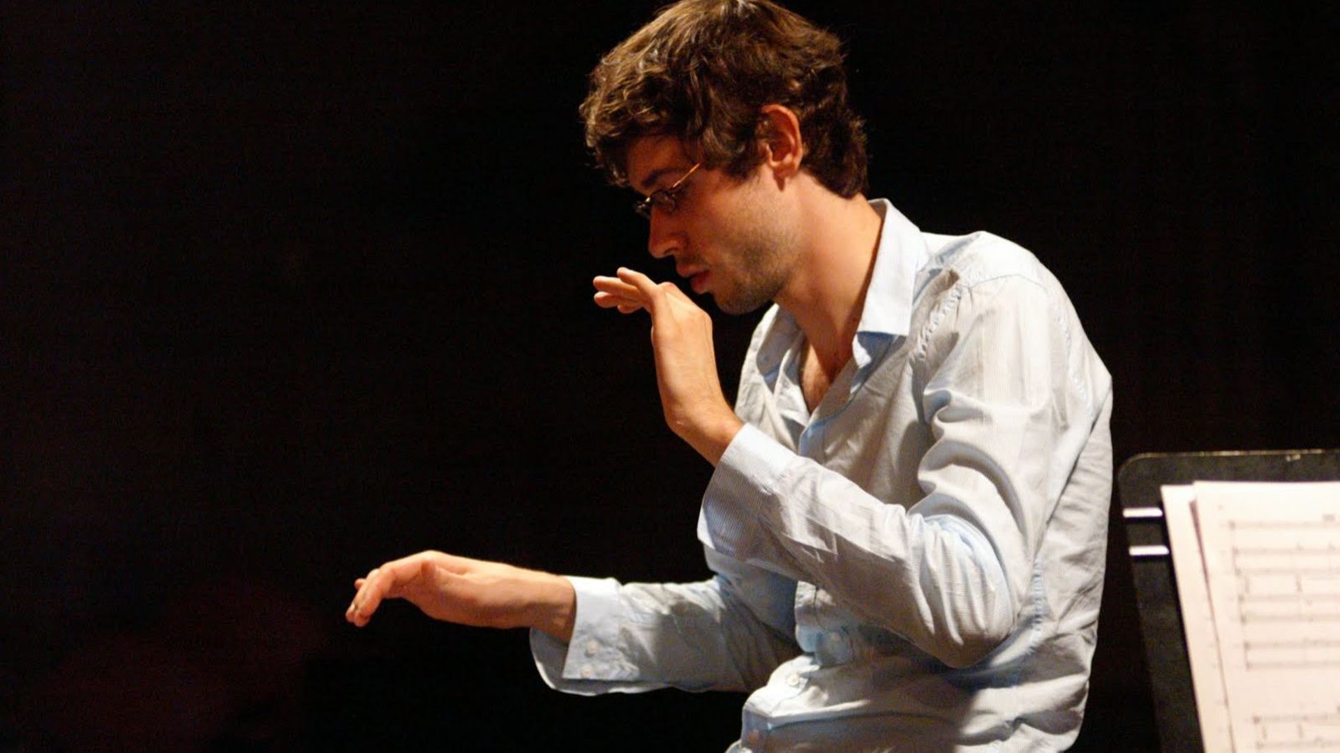 Maxime Pascal, vainqueur du Concours des jeunes chefs d'orchestre de ...