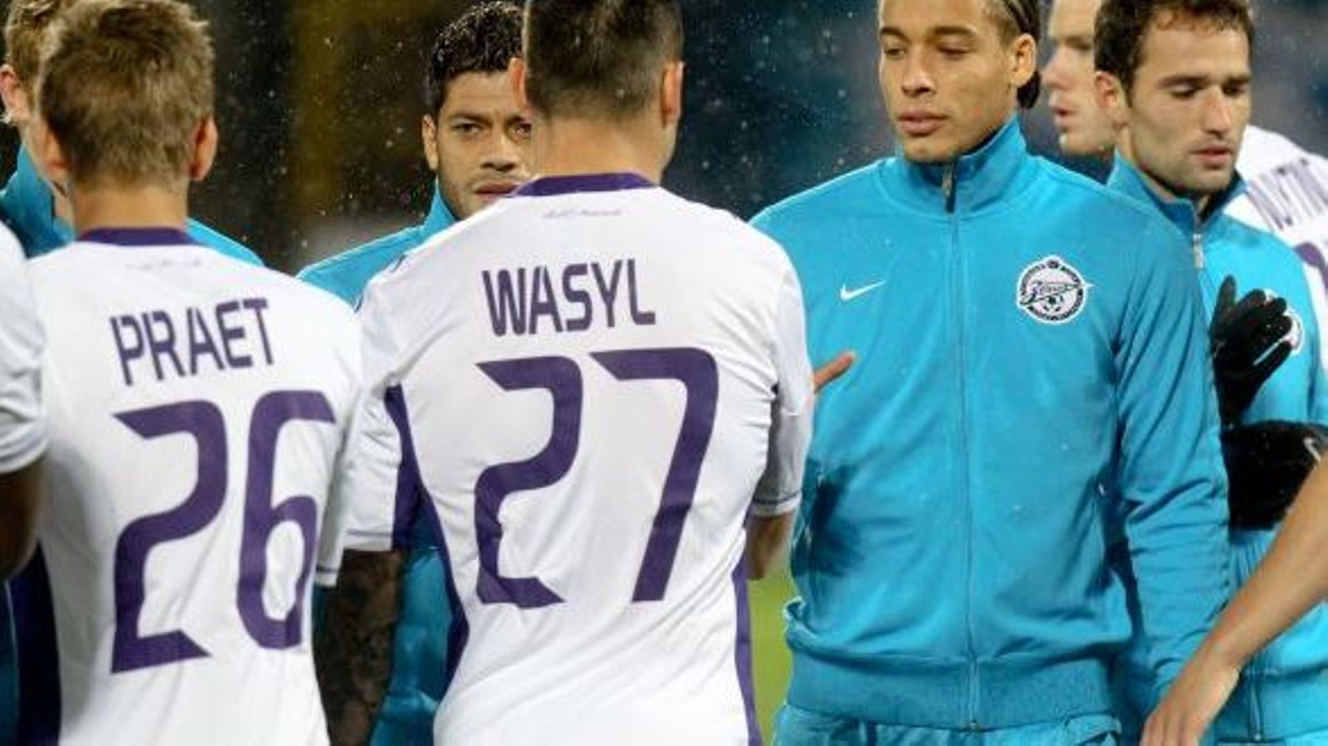 Wasyl a serré la main de Witsel - RTBF Actus