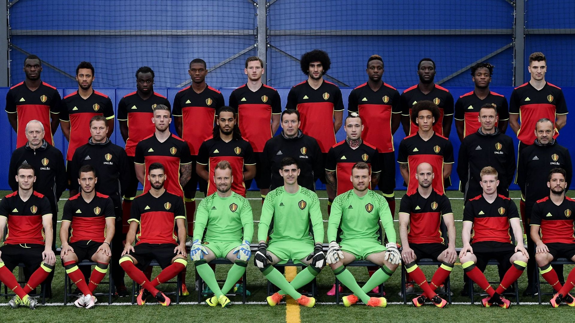 Les Diables rouges prennent la pose avant l'Euro - RTBF Actus