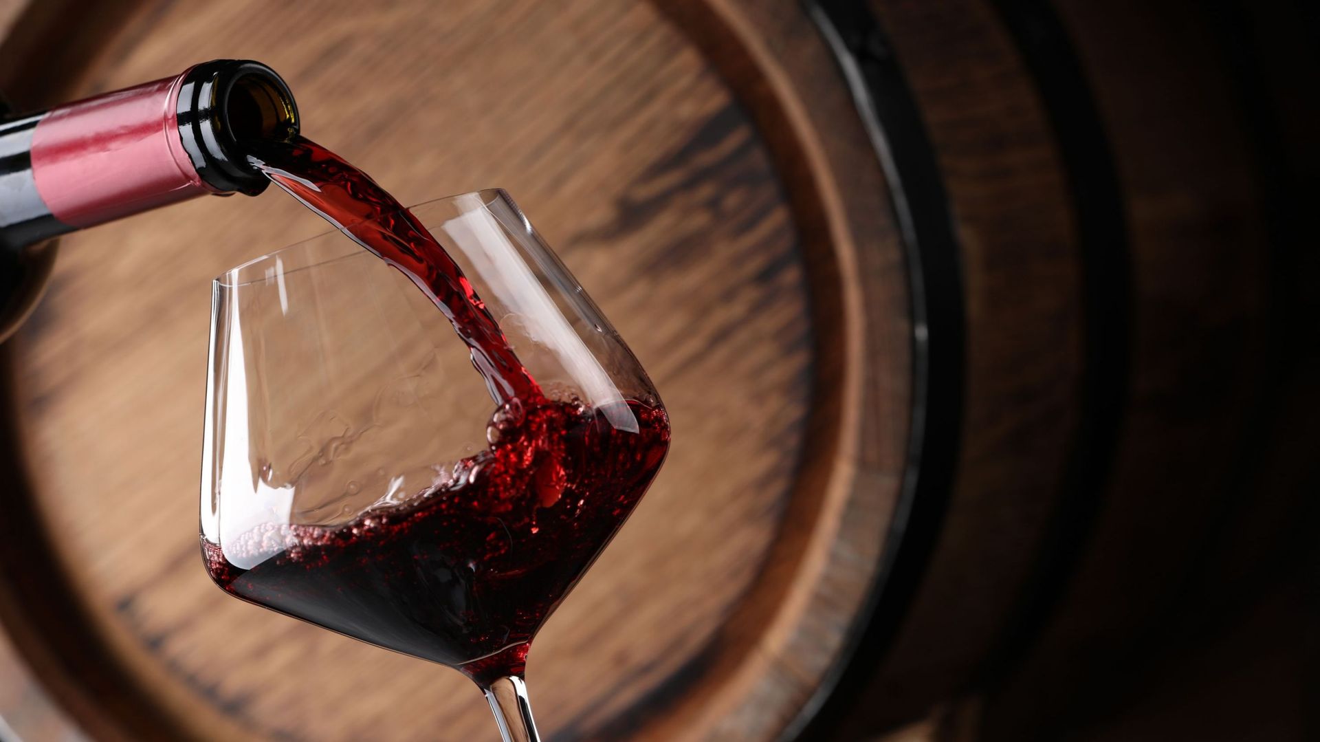 Du vin à l’arôme de banane ? Mais comment est-ce possible ? - RTBF Actus