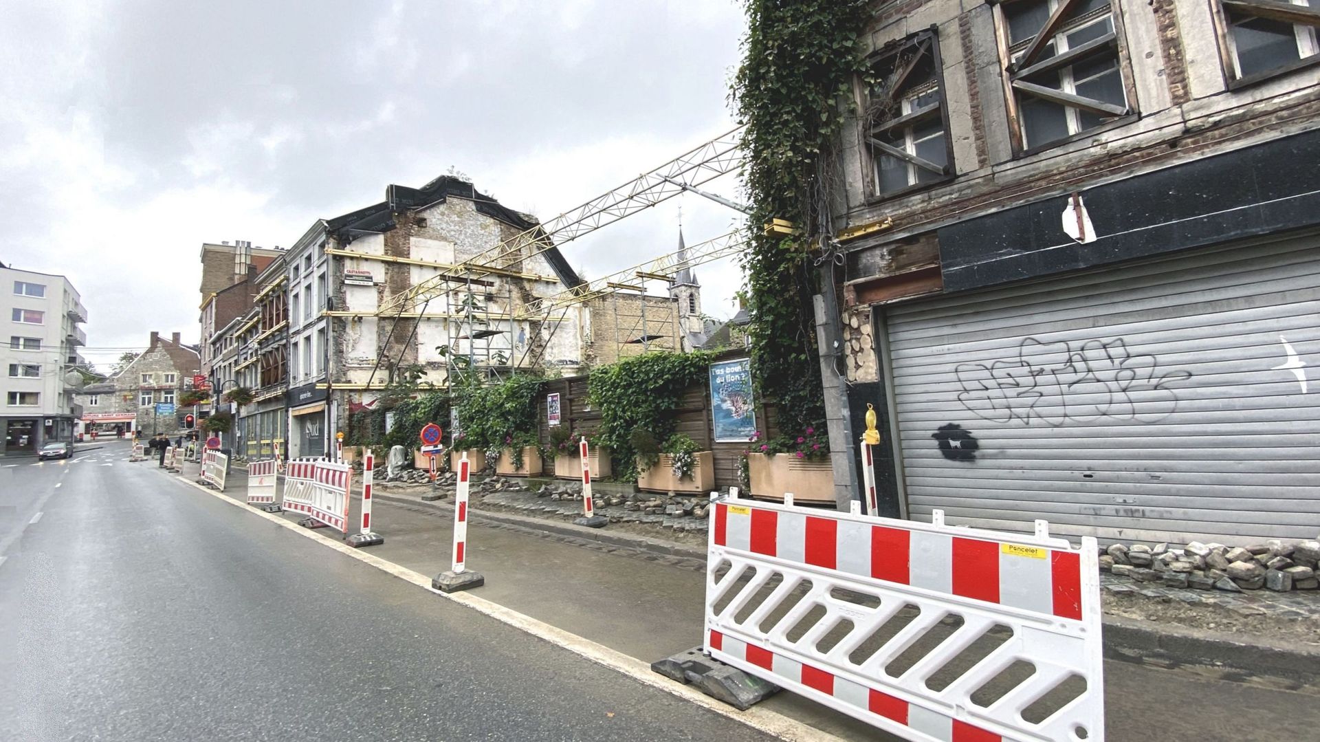 Huy : reconstruire le trou de la rue neuve pour 2026 - RTBF Actus