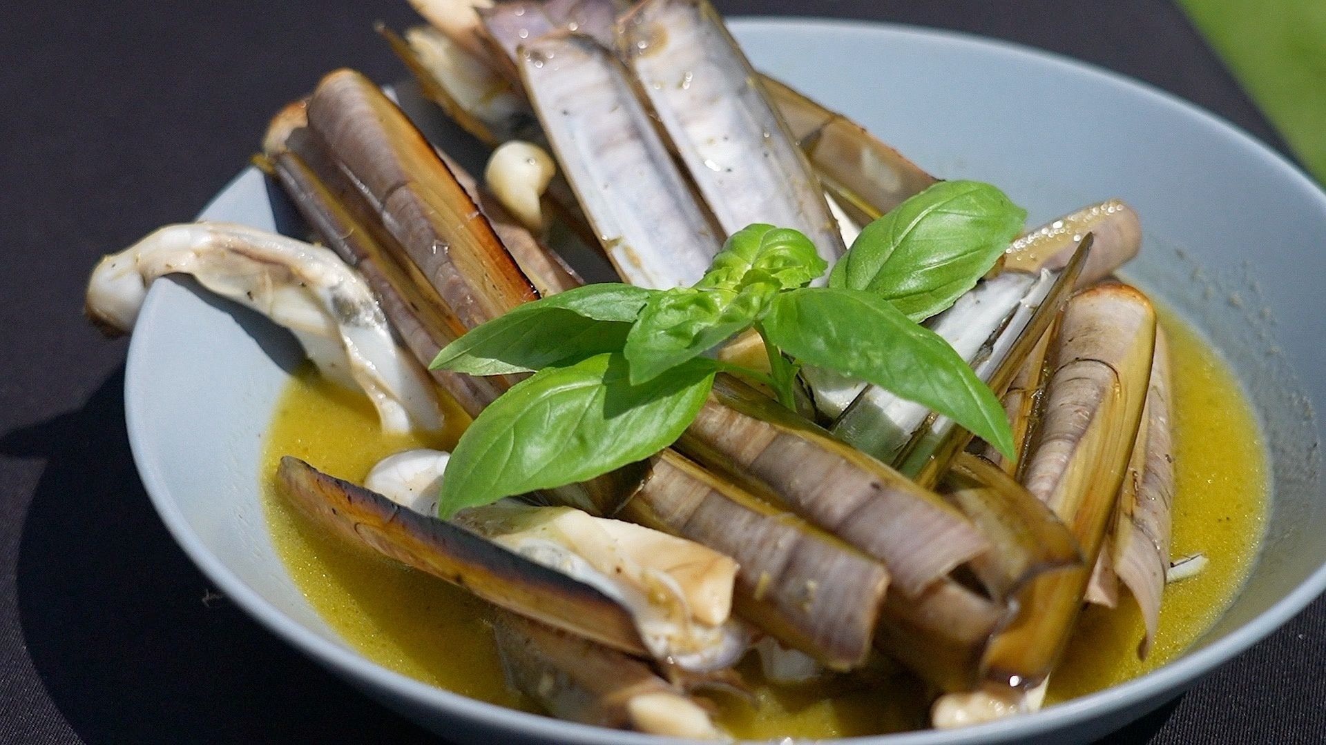 La recette montoise de côte de porc à l'berdouille - RTBF Actus