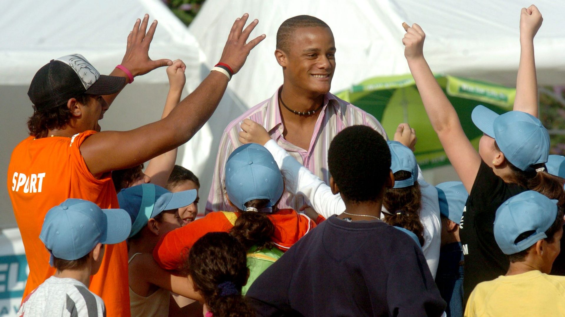 Kompany s'engage auprès du FC Bleid