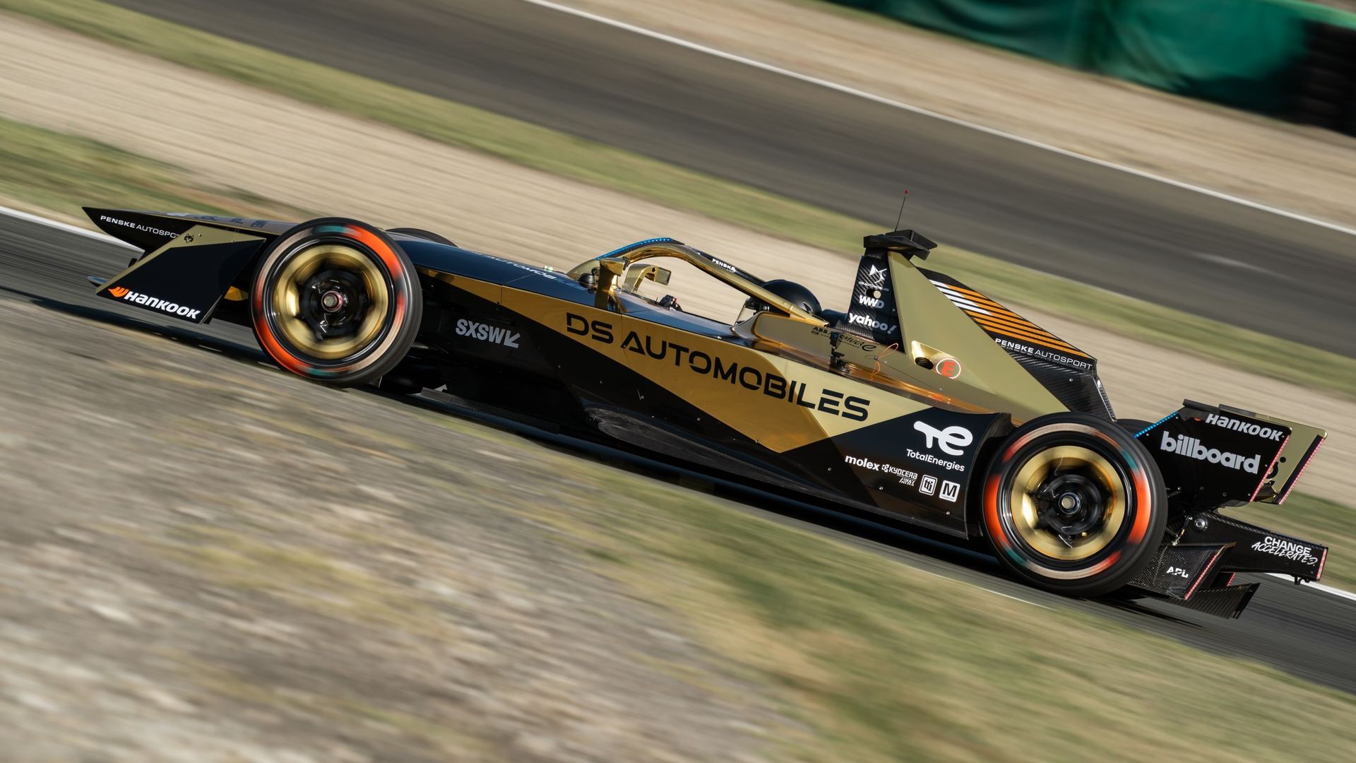 Formule E : on a testé la DS E-TENSE FE23 de Stoffel Vandoorne, une ...